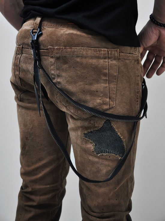 Accessories :: Gadgets :: Hip & Street Funky Zipper Chain-Gadget 02 ...
